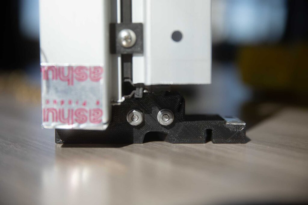 The Role of Nail Fins in Solid Bronze Windows | RGSB